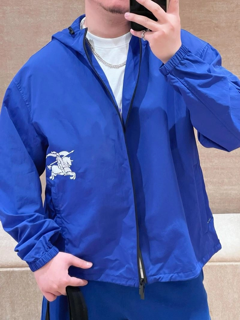Legit Burberry Outwear