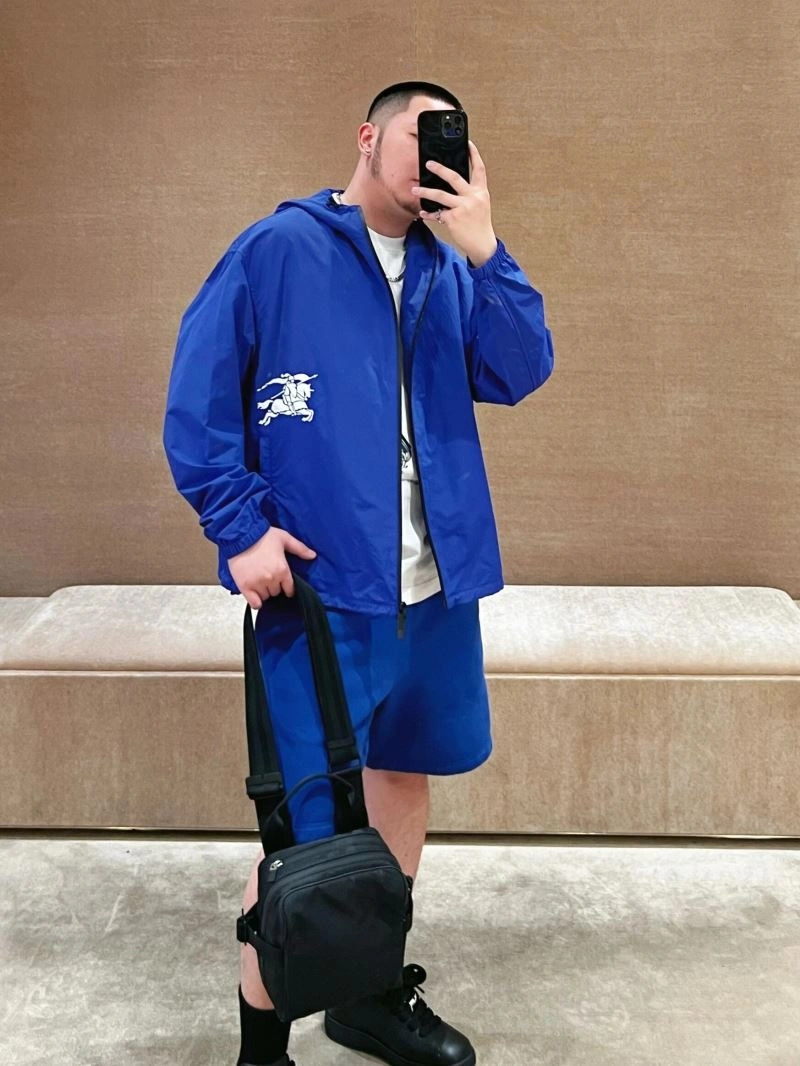 Legit Burberry Outwear