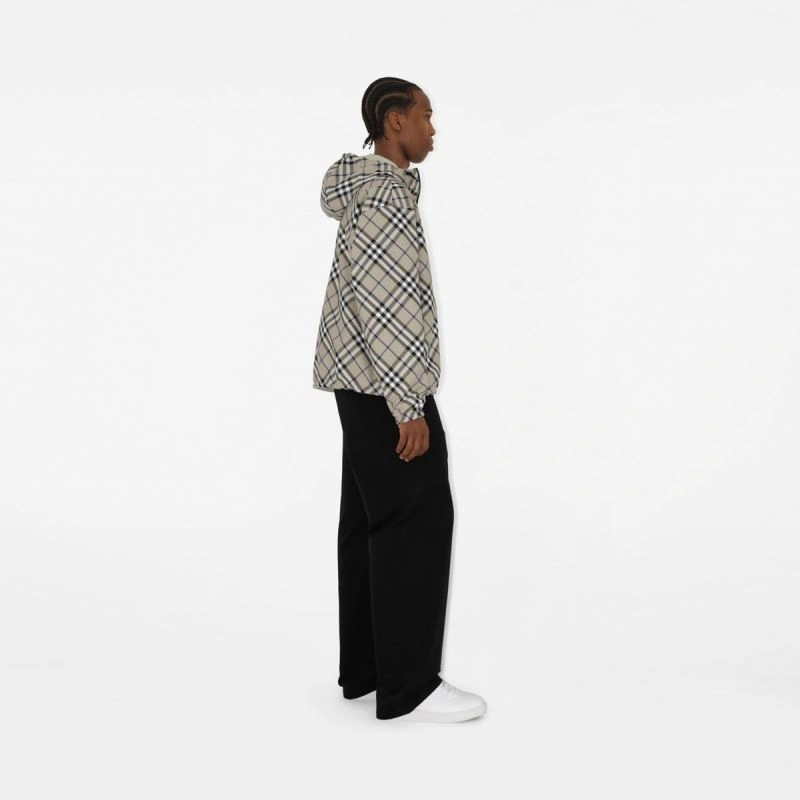 Inexpensive Burberry Outwear