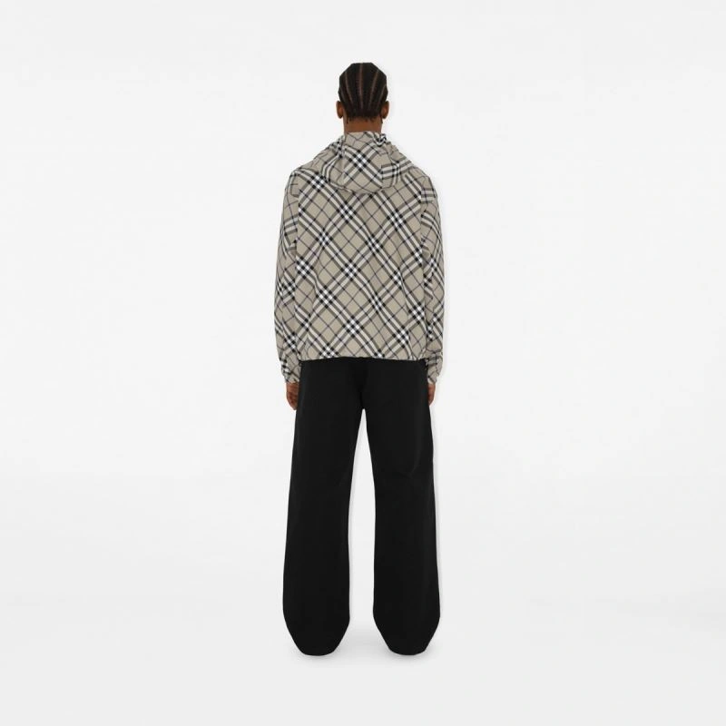 Inexpensive Burberry Outwear