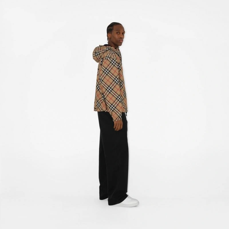 Top match Burberry Outwear