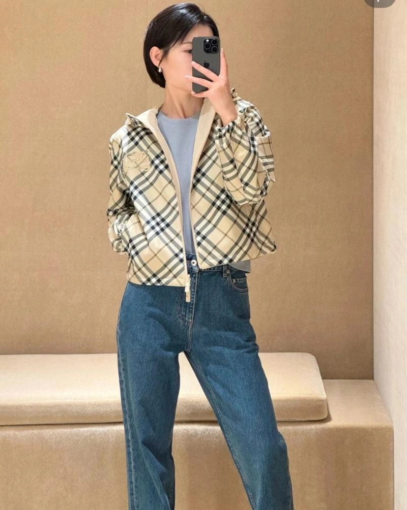 Discounted Burberry Outwear