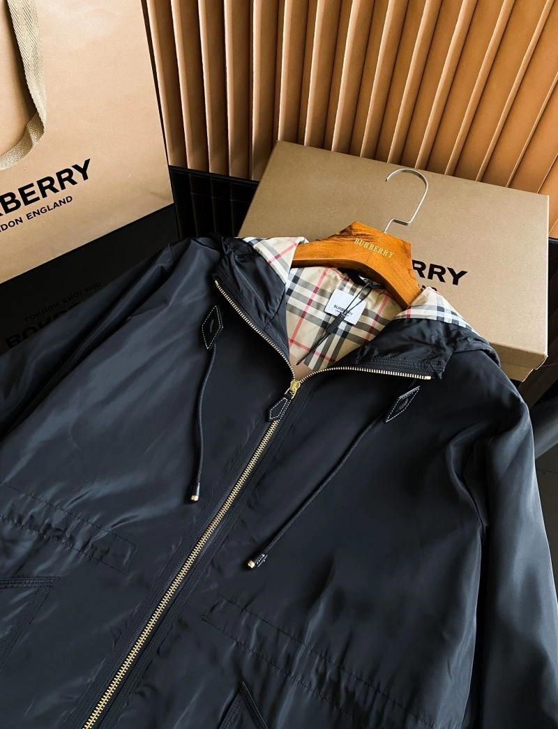 Legit Burberry Outwear