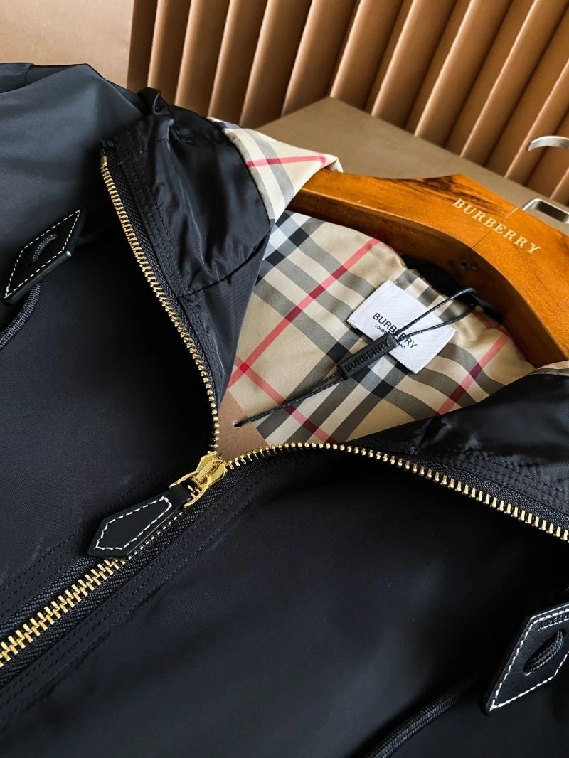 Legit Burberry Outwear
