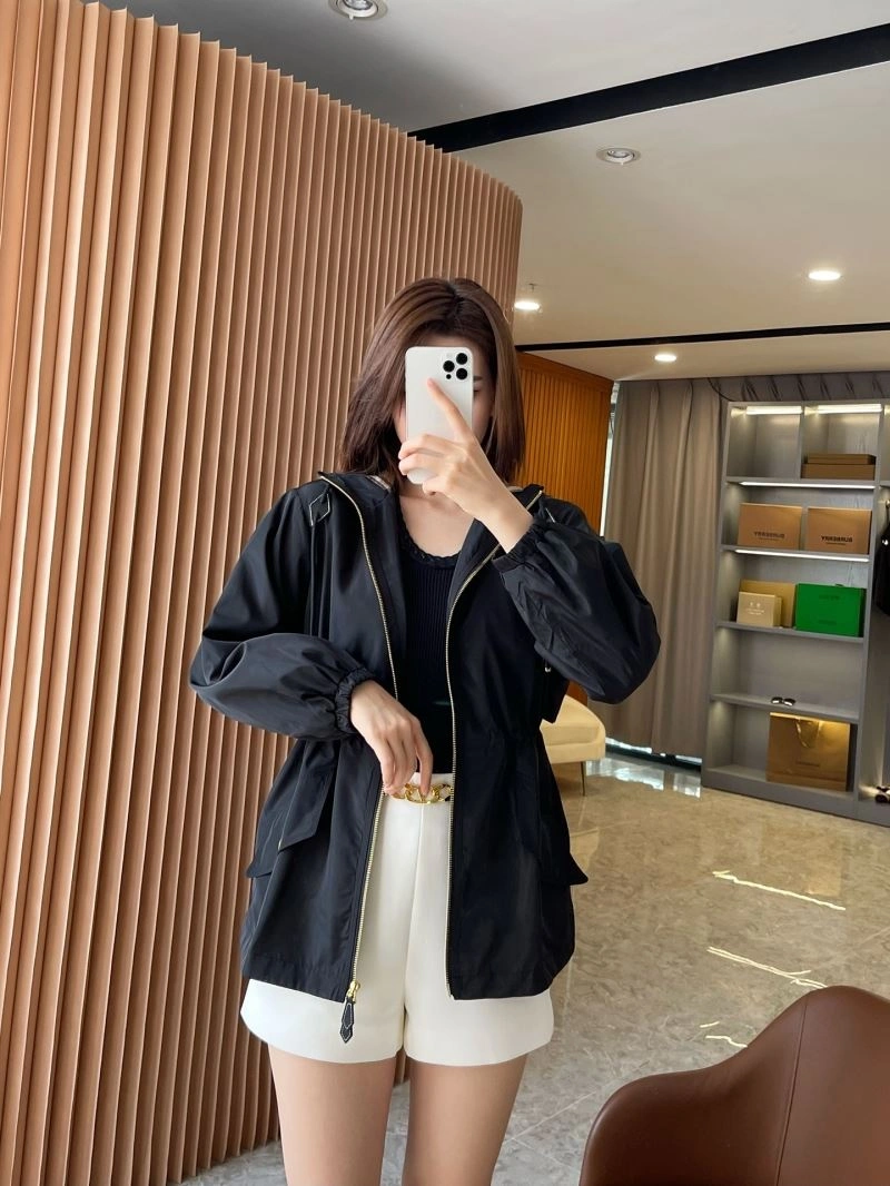 Top match Burberry Outwear