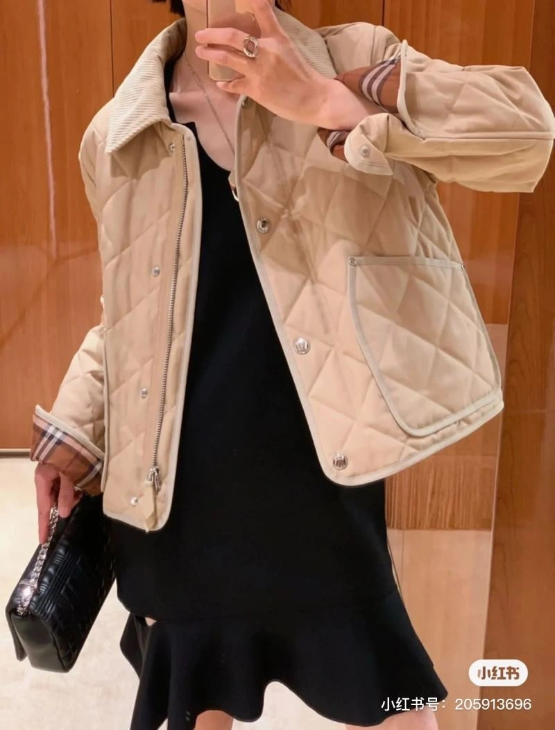 Discounted Burberry Outwear