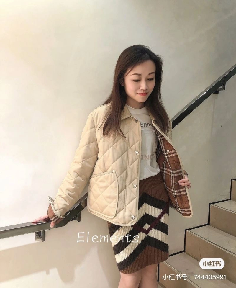 Discounted Burberry Outwear