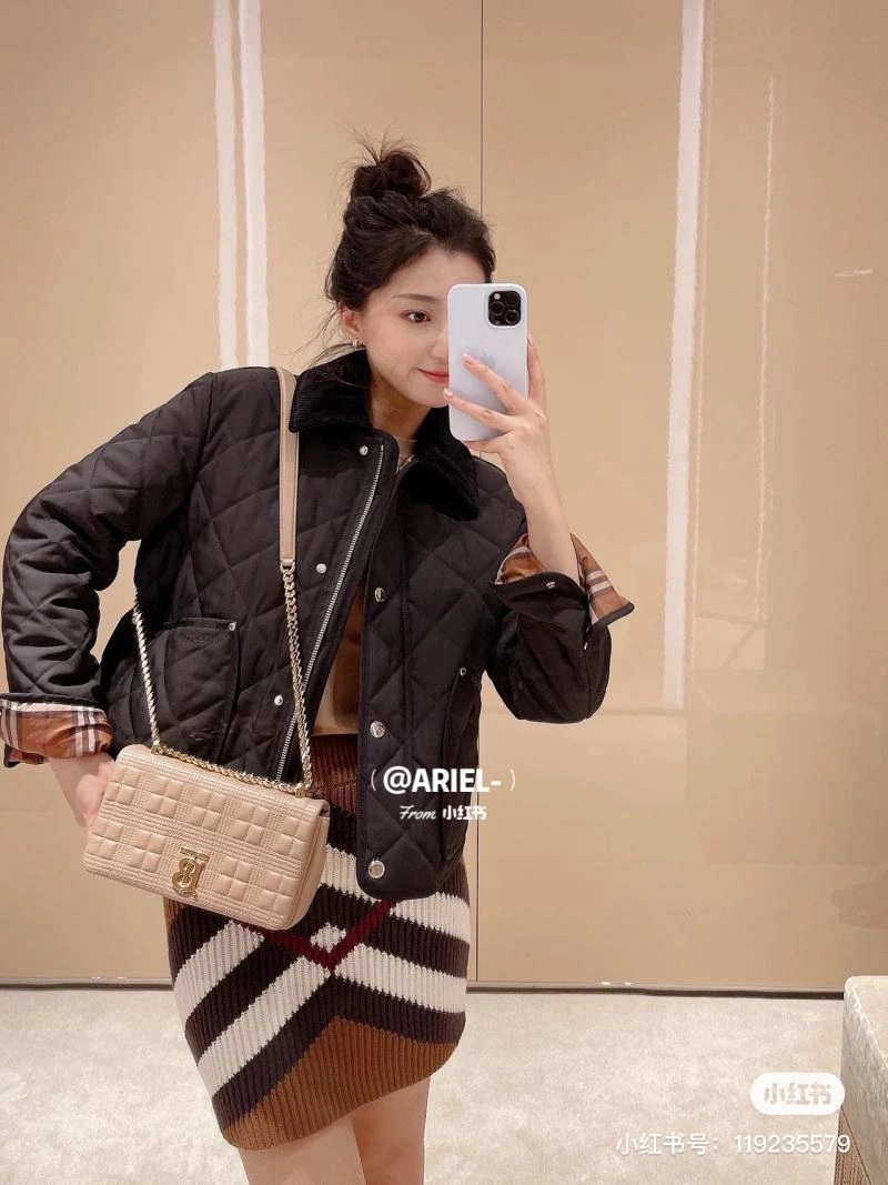 Top match Burberry Outwear