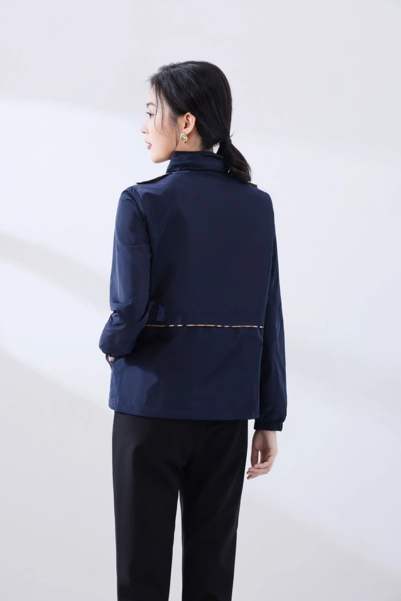 Bargain Burberry Outwear