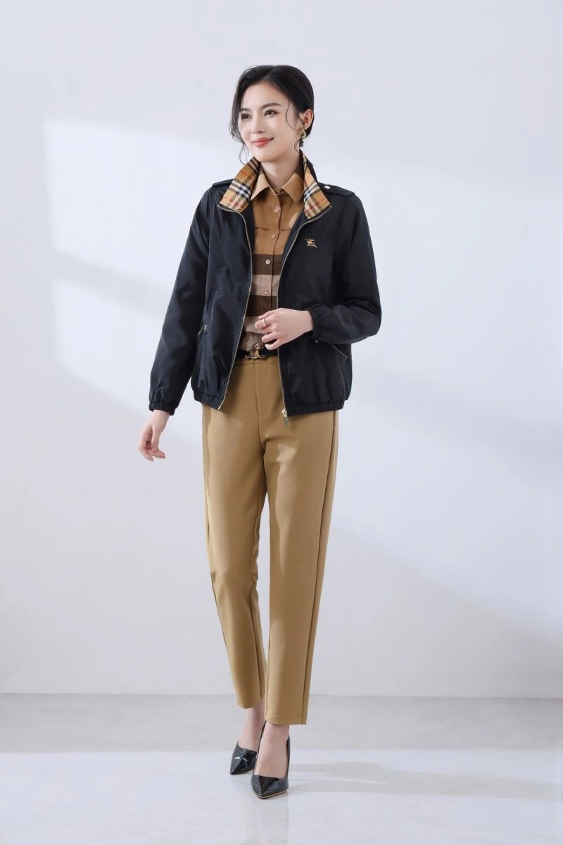 Accurate model Burberry Outwear