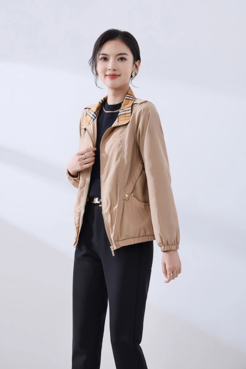 High accuracy Burberry Outwear