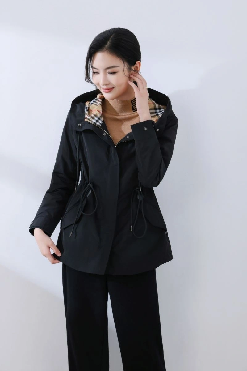 Brand-original Burberry Outwear