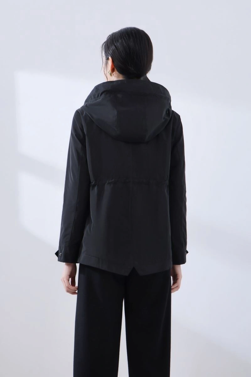 Brand-original Burberry Outwear