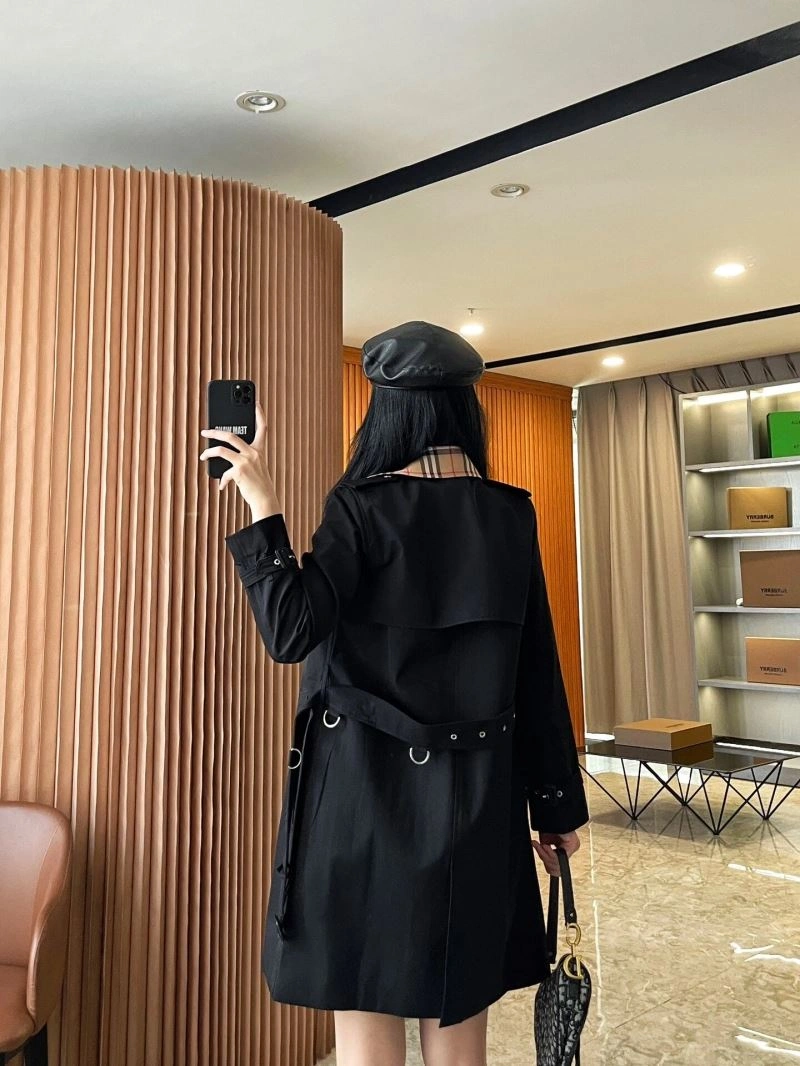 Factory-made Burberry Outwear