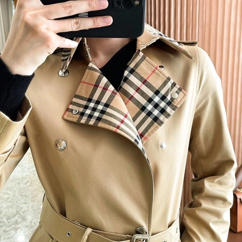 Official Burberry Outwear