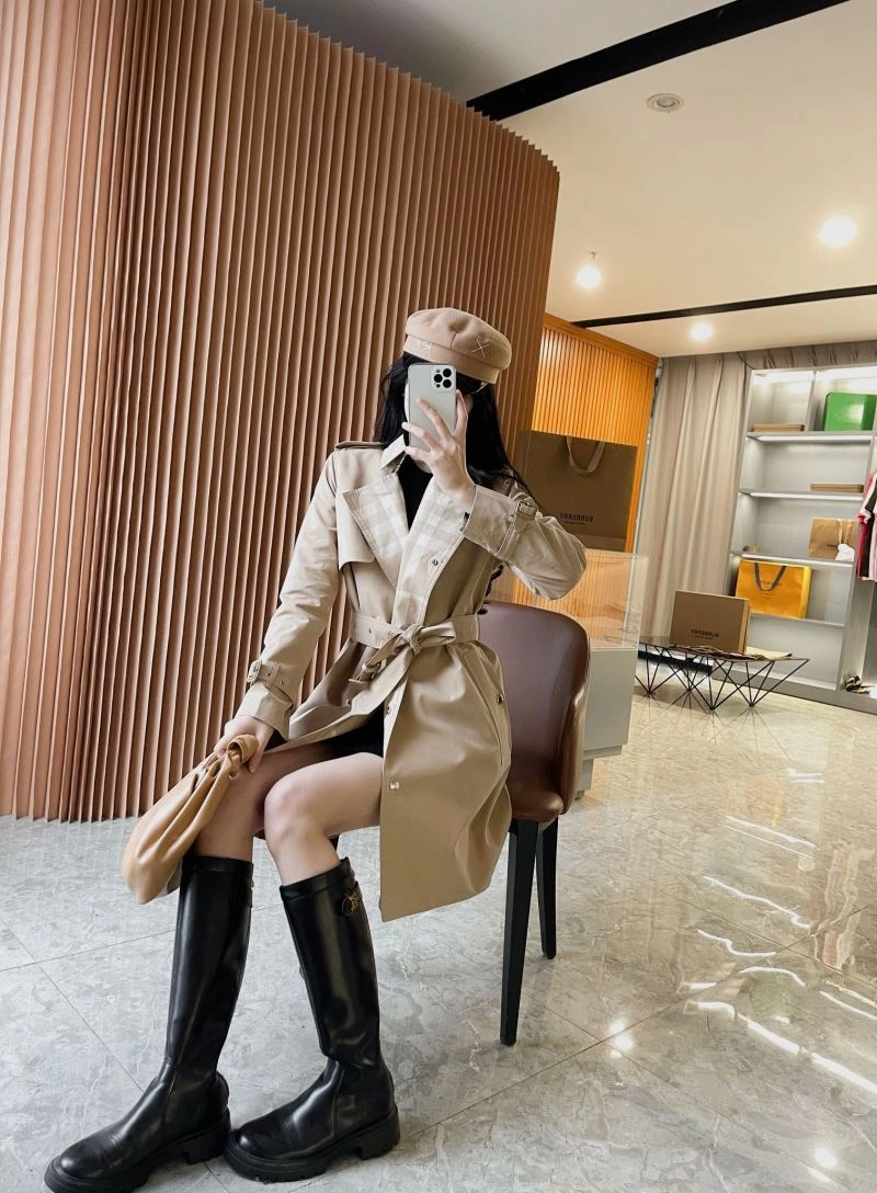 Authentic Burberry Outwear