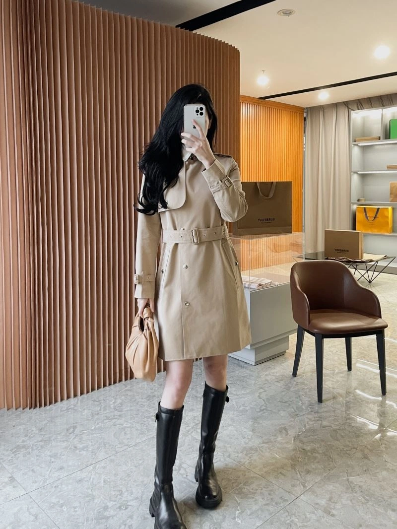 Authentic Burberry Outwear