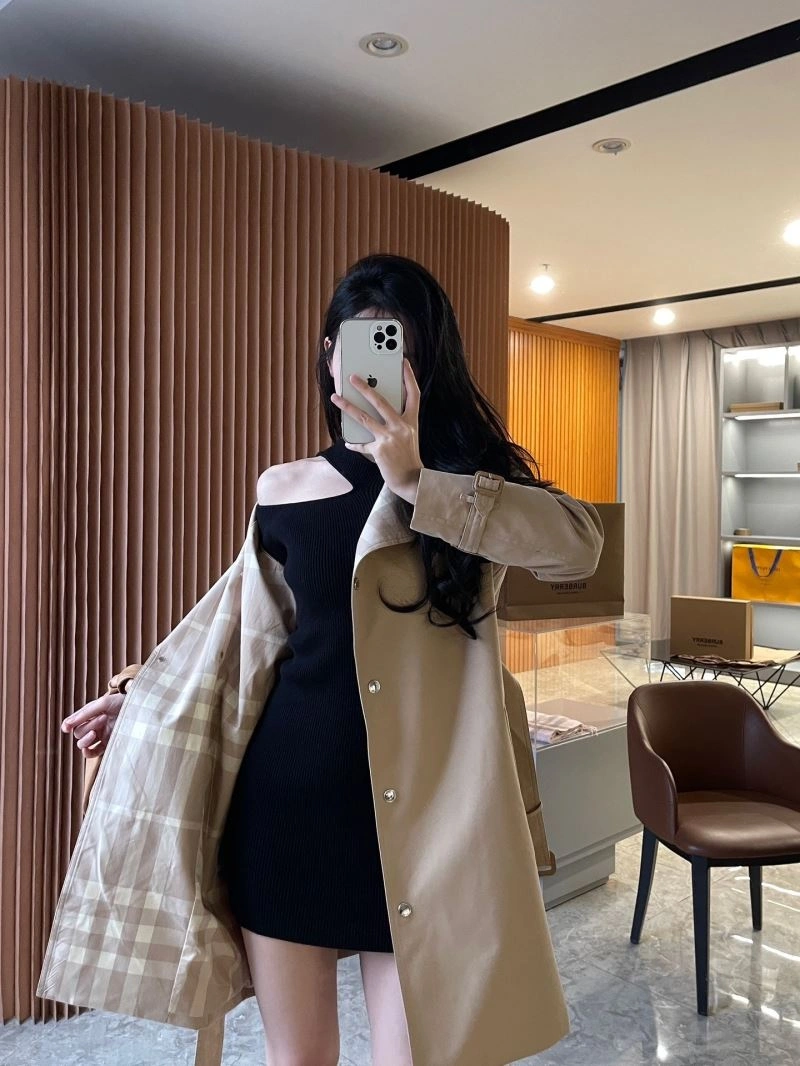 Authentic Burberry Outwear