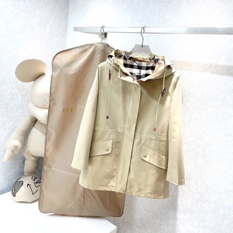 Inexpensive Burberry Outwear