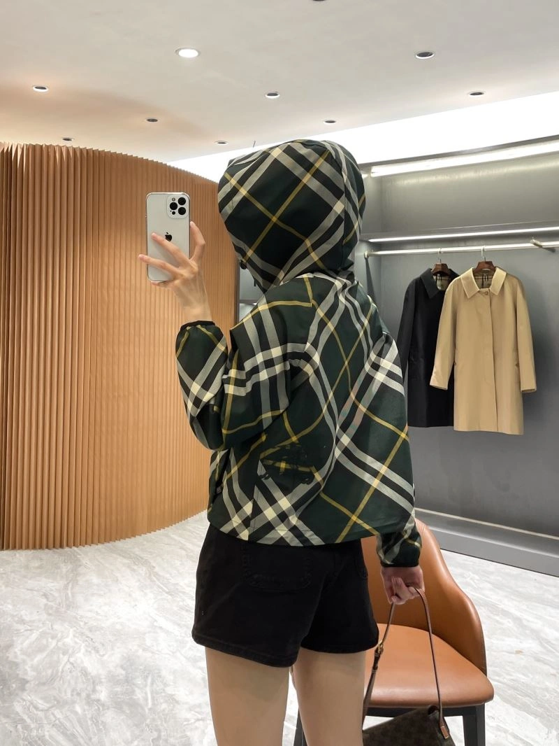 Mirror quality Burberry Outwear