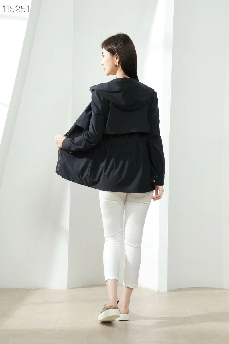 Brand-original Burberry Outwear