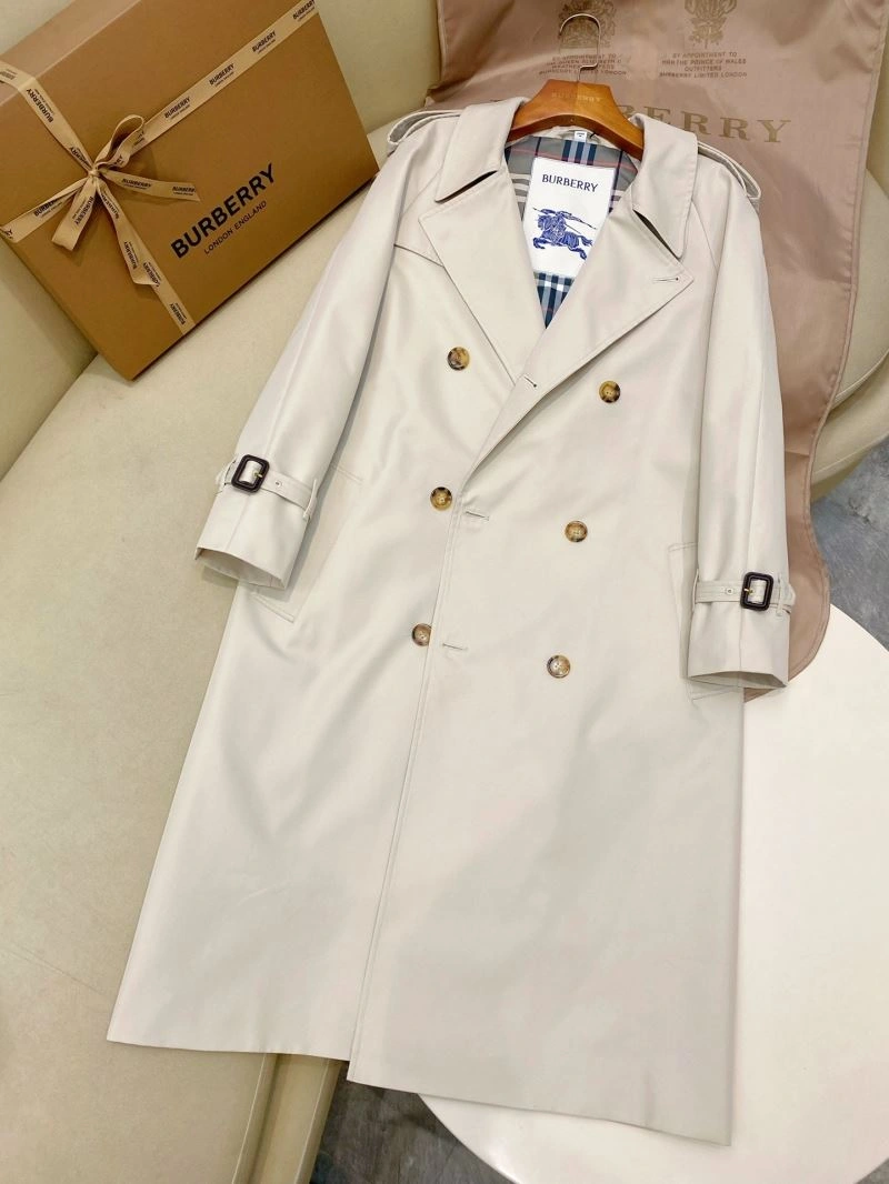 Legit Burberry Outwear