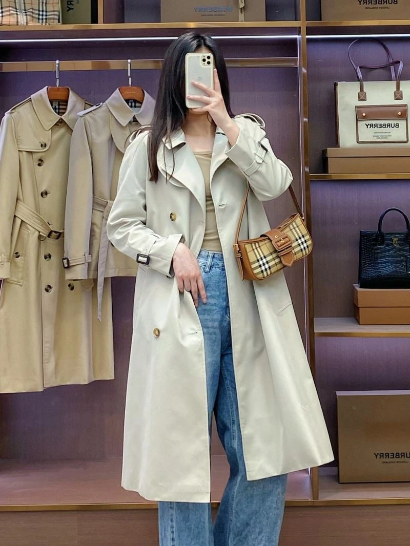 Authentic Burberry Outwear