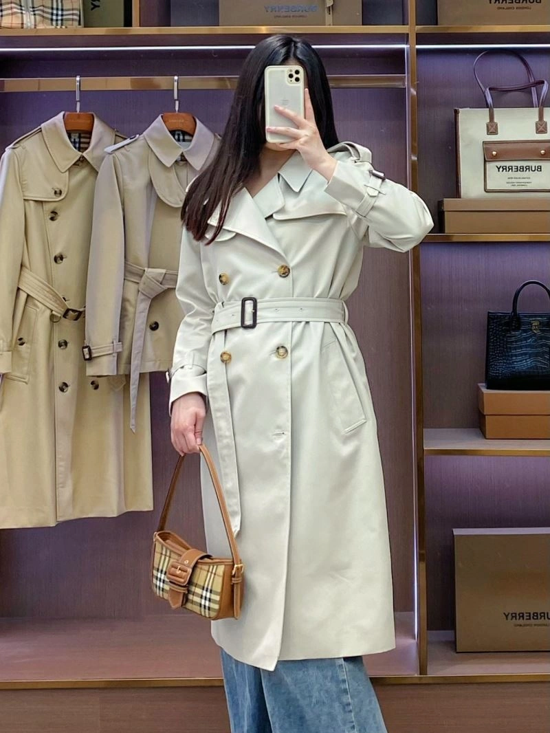 Authentic Burberry Outwear