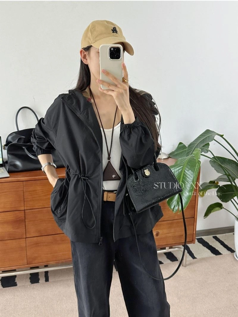 Genuine Burberry Outwear