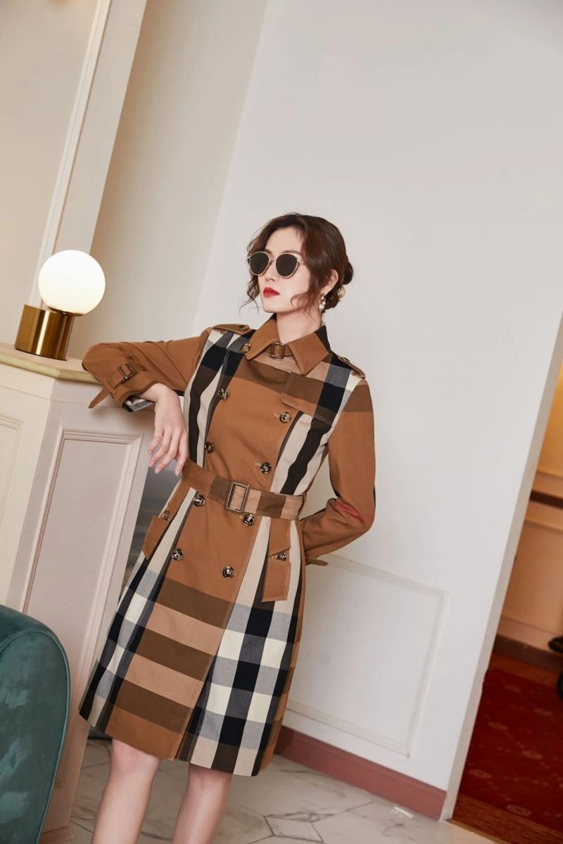 Cut-rate Burberry Outwear