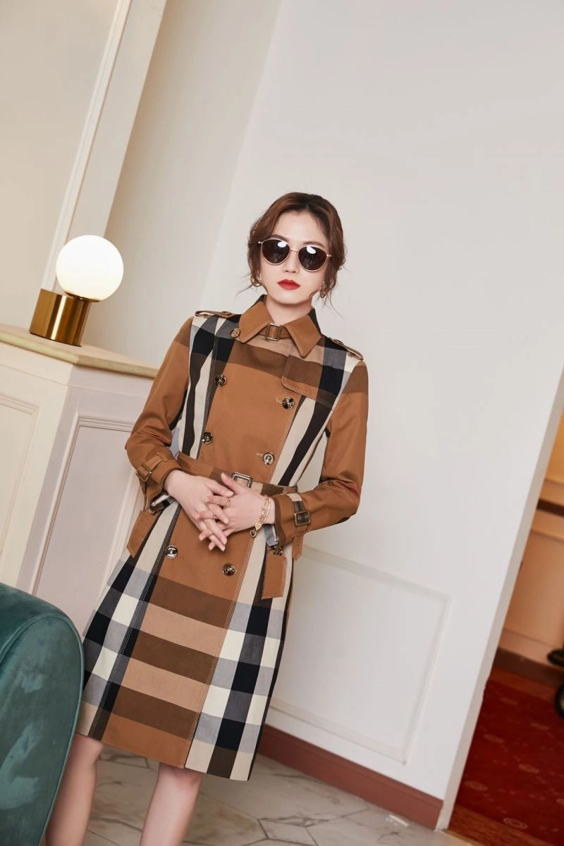 Cut-rate Burberry Outwear