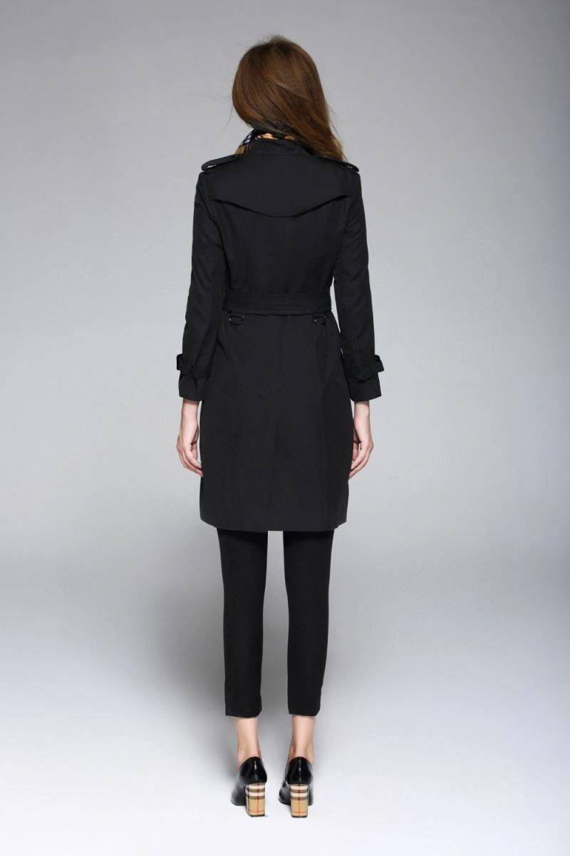 Discounted Burberry Outwear