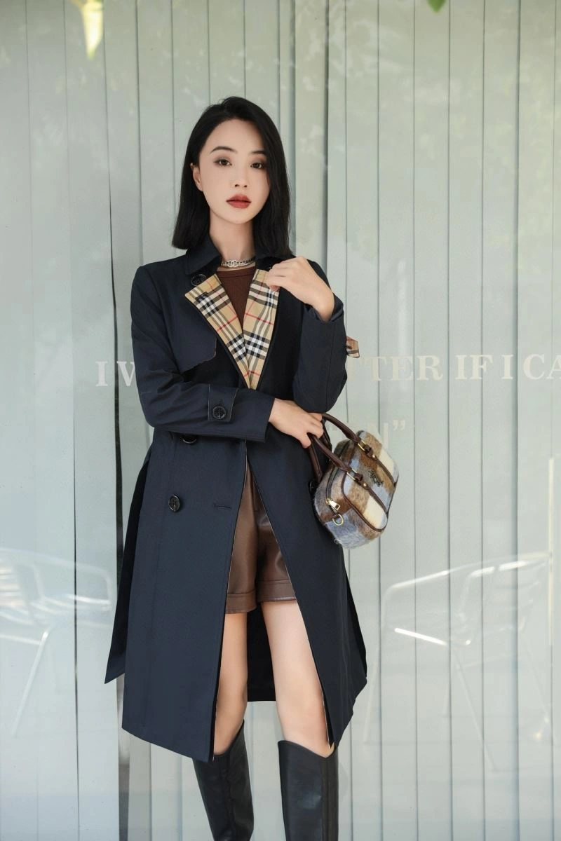 Top mirror Burberry Outwear