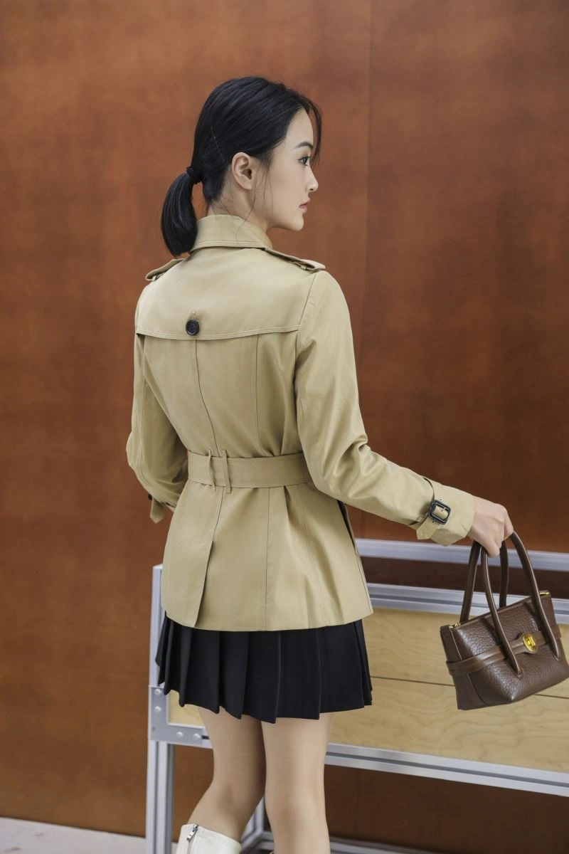 Accurate model Burberry Outwear