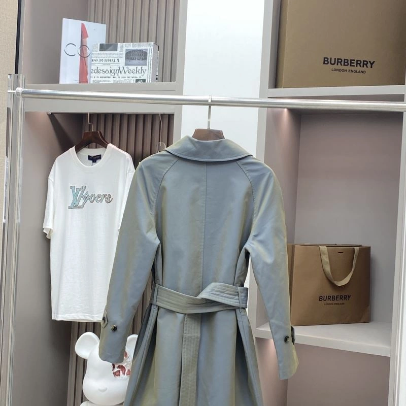 High fidelity Burberry Outwear