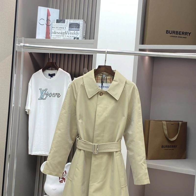 Top match Burberry Outwear