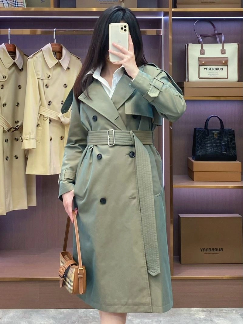 Top match Burberry Outwear
