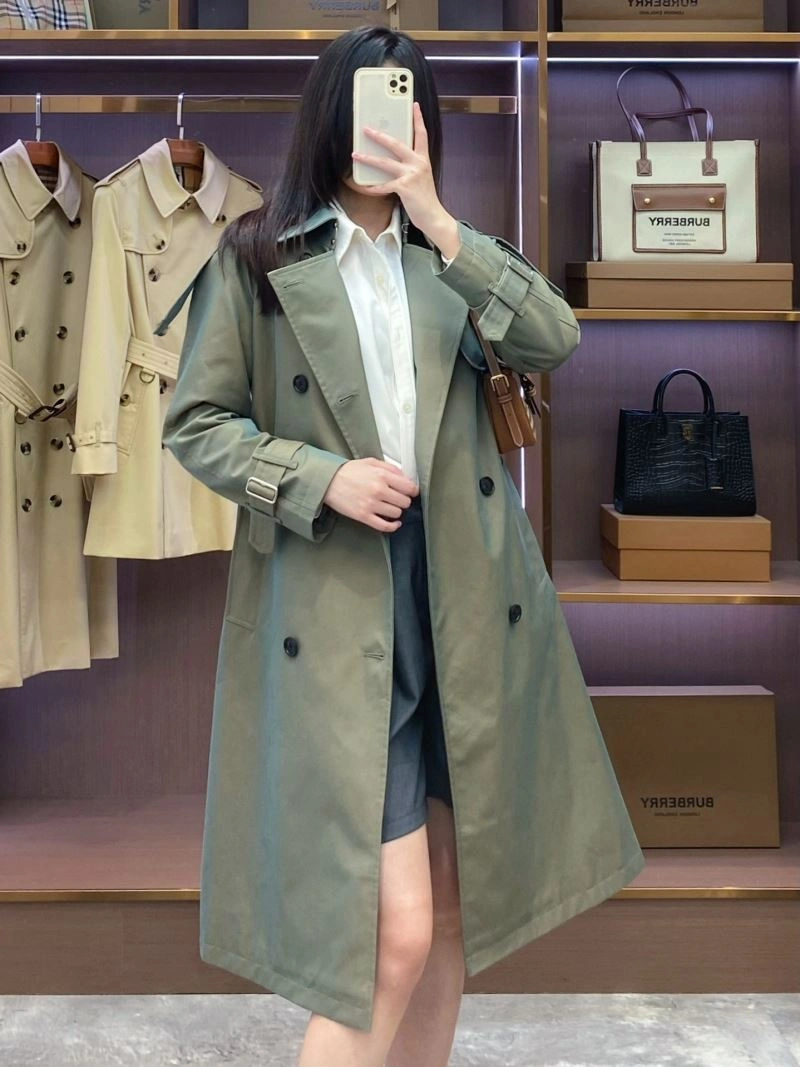 Top match Burberry Outwear