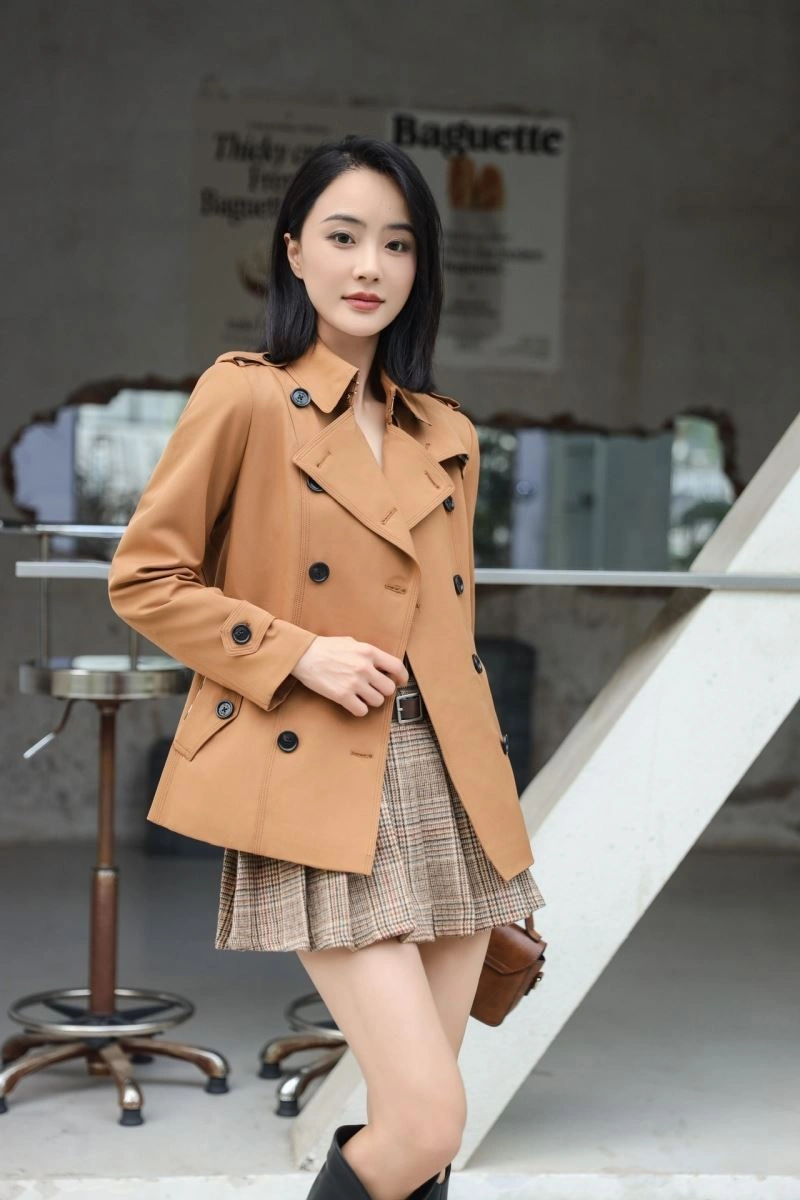 Genuine Burberry Outwear