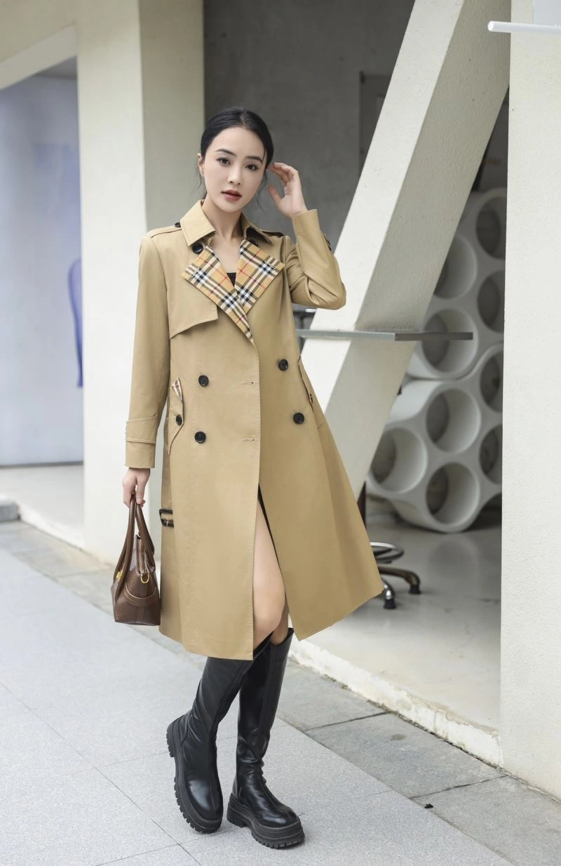 Economical Burberry Outwear