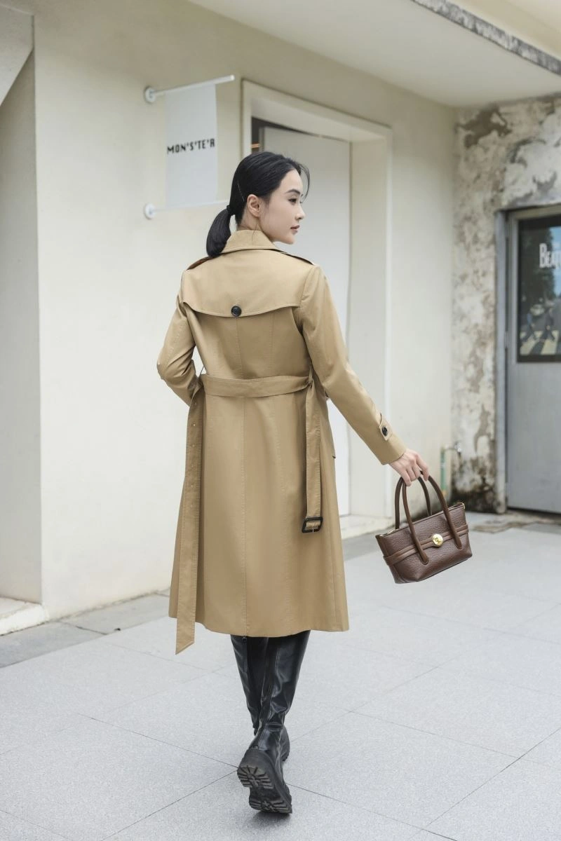 Economical Burberry Outwear