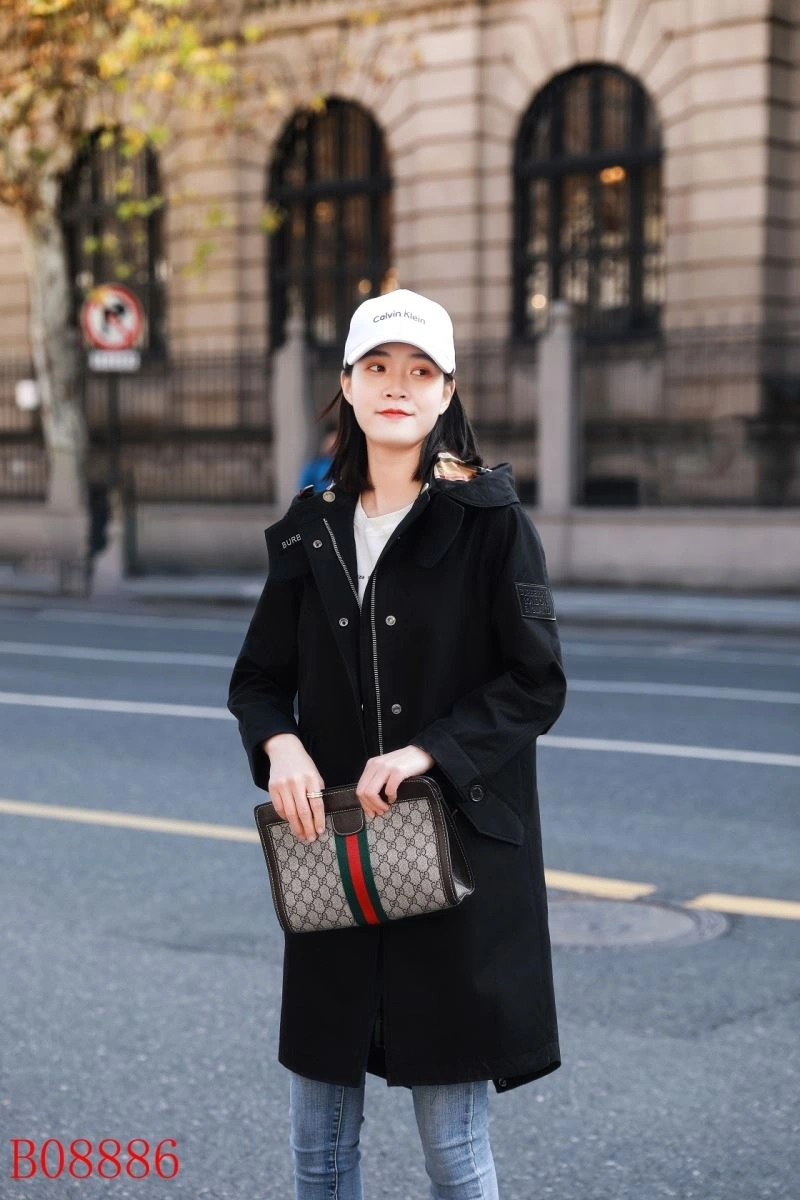Discounted Burberry Outwear