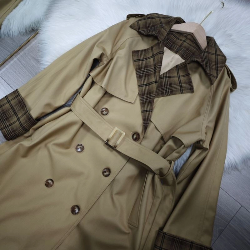 Accurate model Burberry Outwear