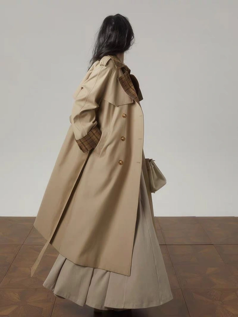Accurate model Burberry Outwear