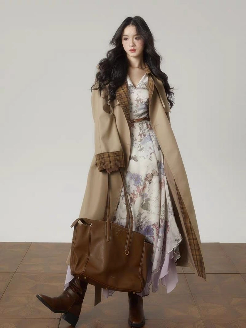 Accurate model Burberry Outwear