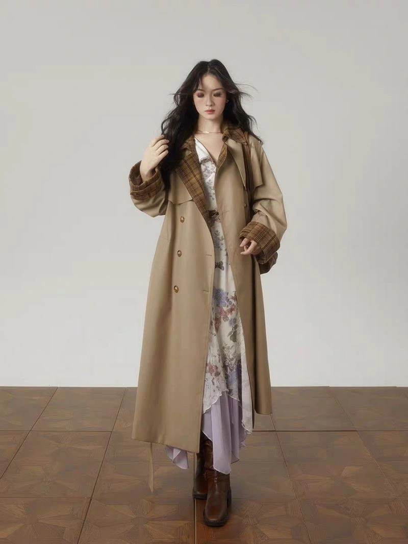 Accurate model Burberry Outwear