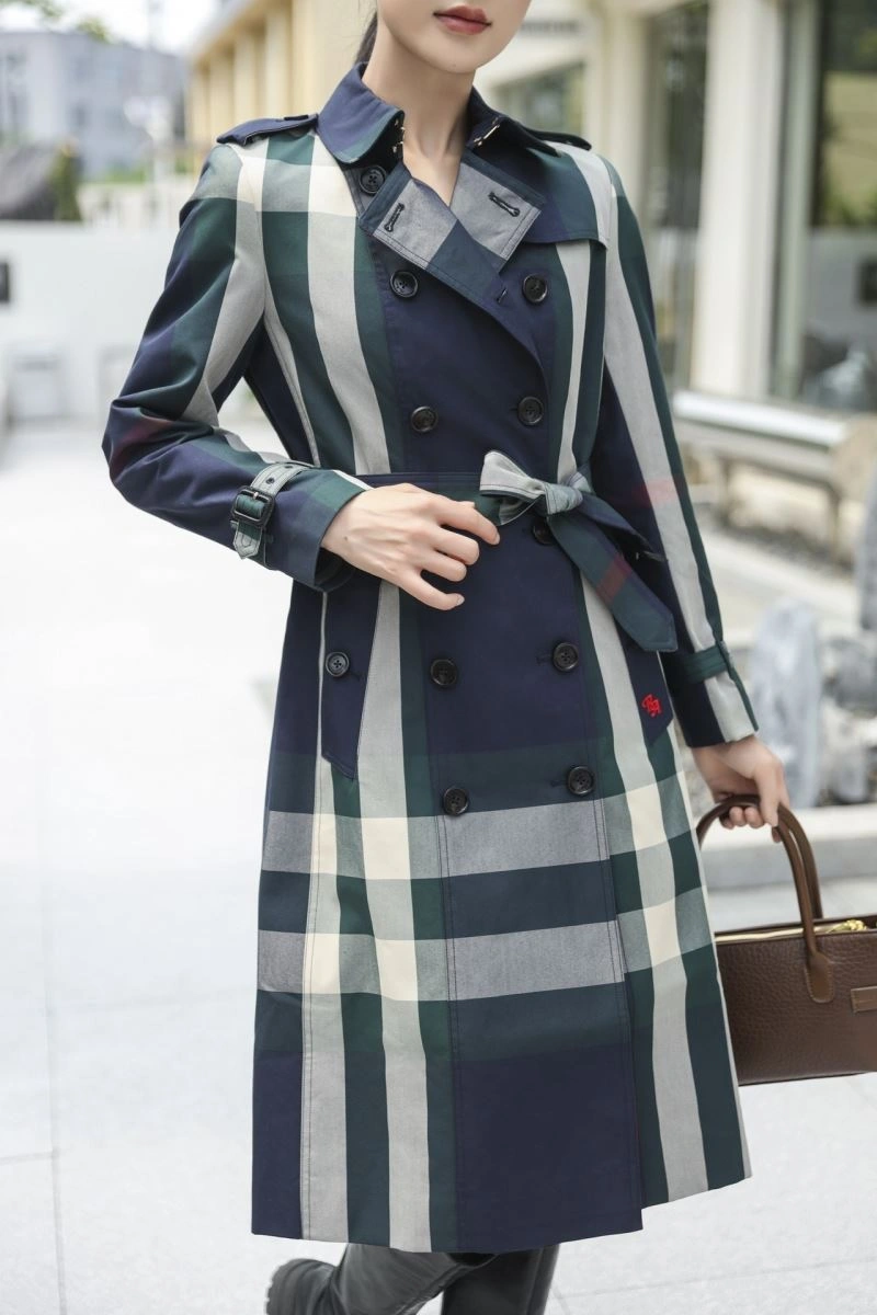Official Burberry Outwear