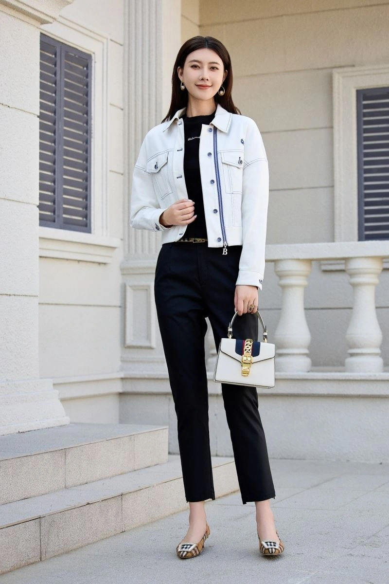 Official Burberry Outwear
