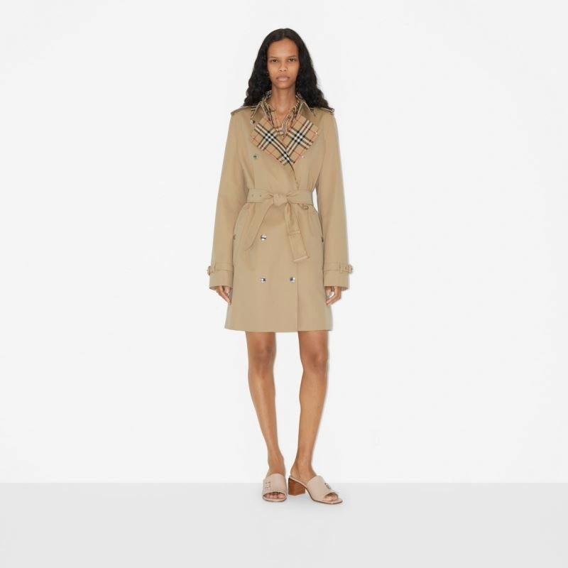 Cut-rate Burberry Outwear