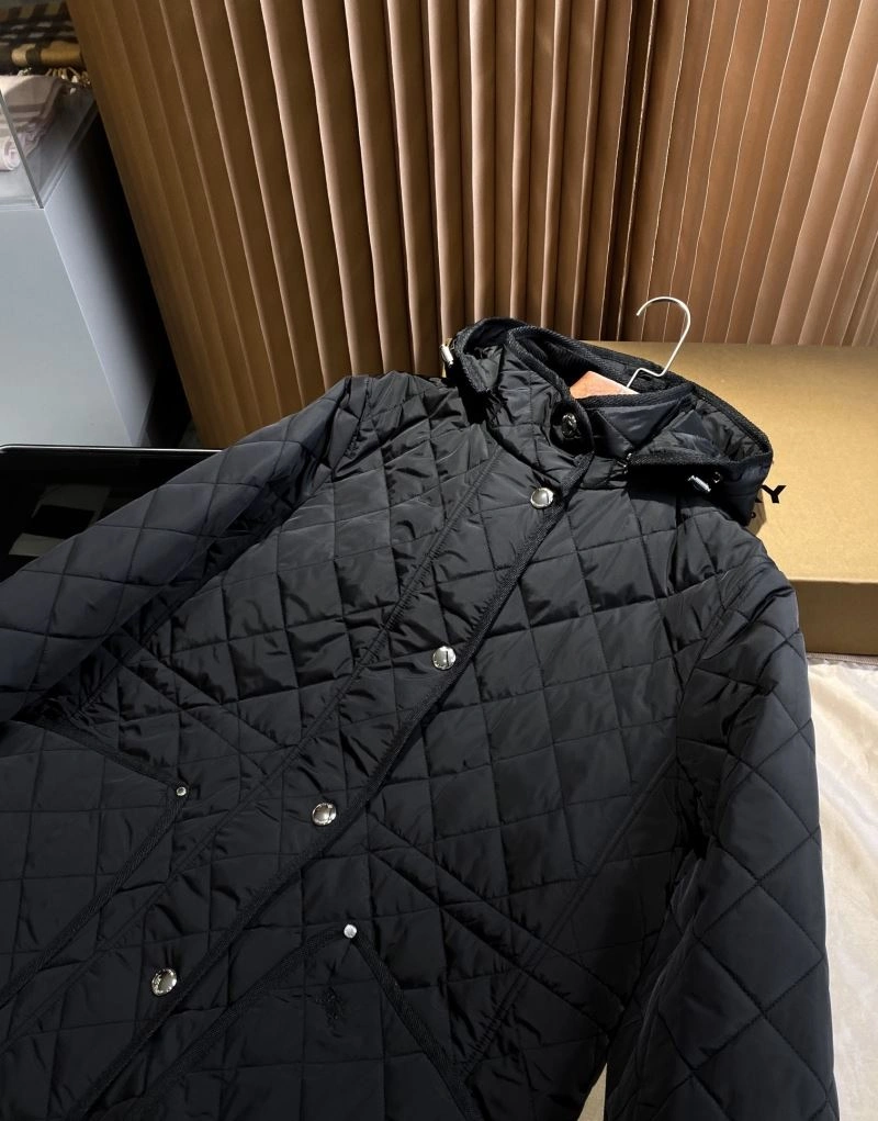 Accurate model Burberry Outwear